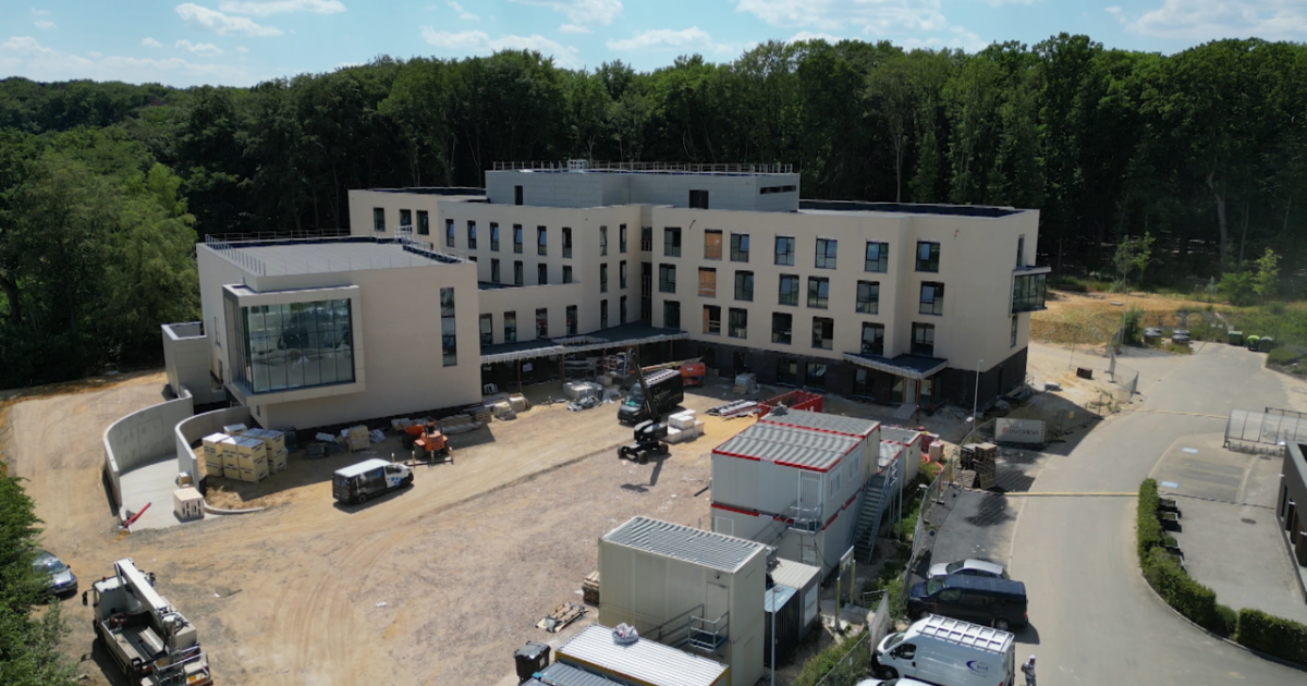 Avancement pour le nouveau bâtiment la clinique de la Forêt de Soignes ...