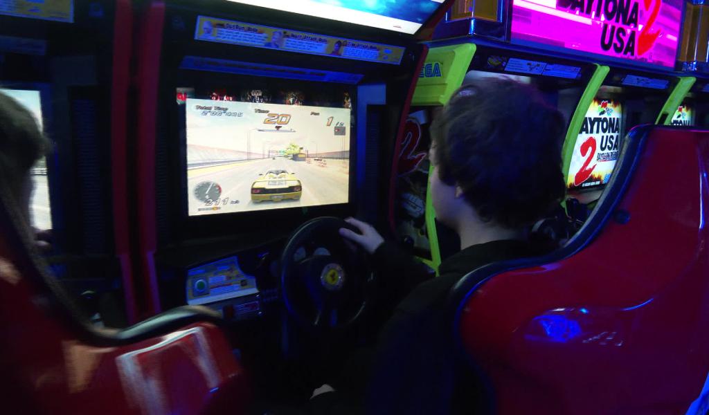 Début de la campagne de solidarité d'Iles de Paix à l'Esplanade de ...